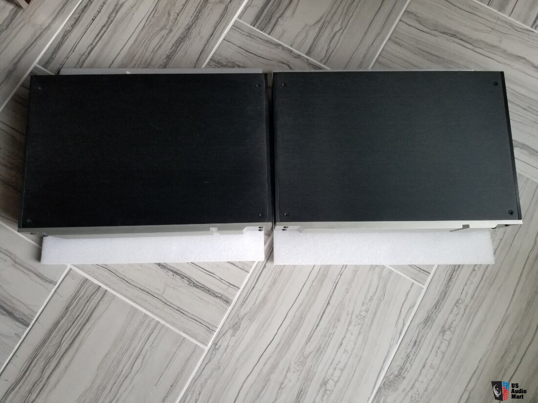 Pass Labs XOno phono preamplifier Photo #3491668 - UK Audio Mart