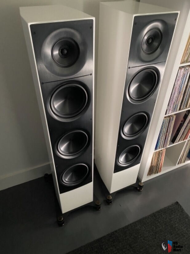 Elac Adante