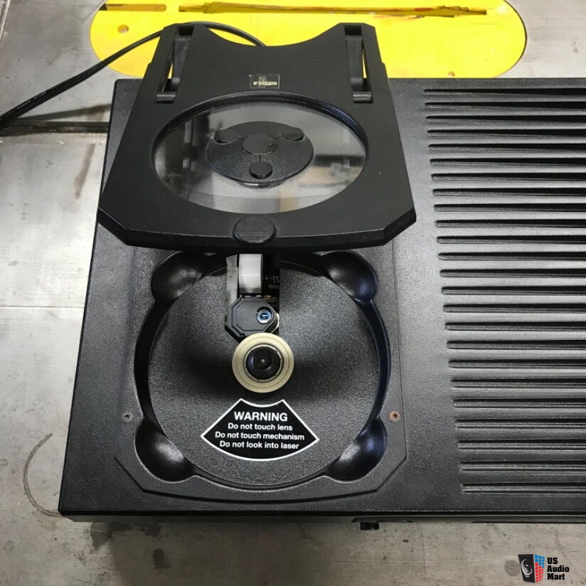 REGA Planet cd player Photo #3505198 - US Audio Mart