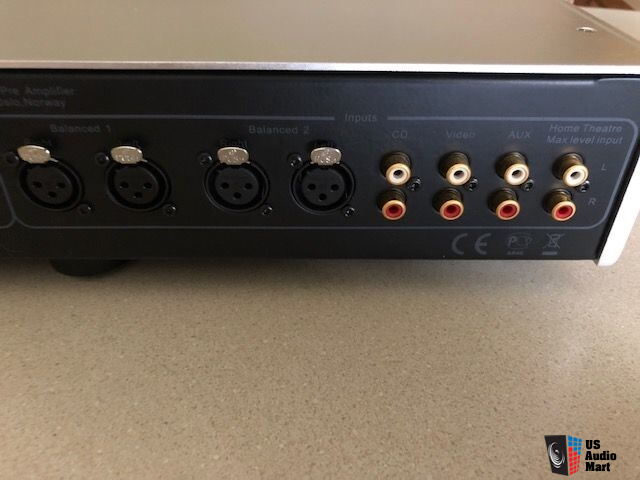 Hegel P30 preamp complete w box, remote manual NICE!!! Photo #3508892 ...