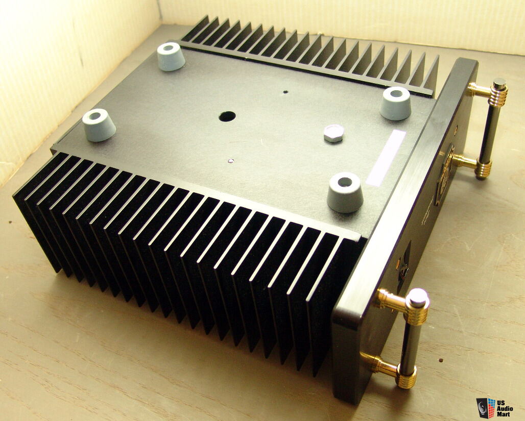 Monarchy Audio SM-70 Pro Zero Feedback True Balance Amplifier monoblock ...