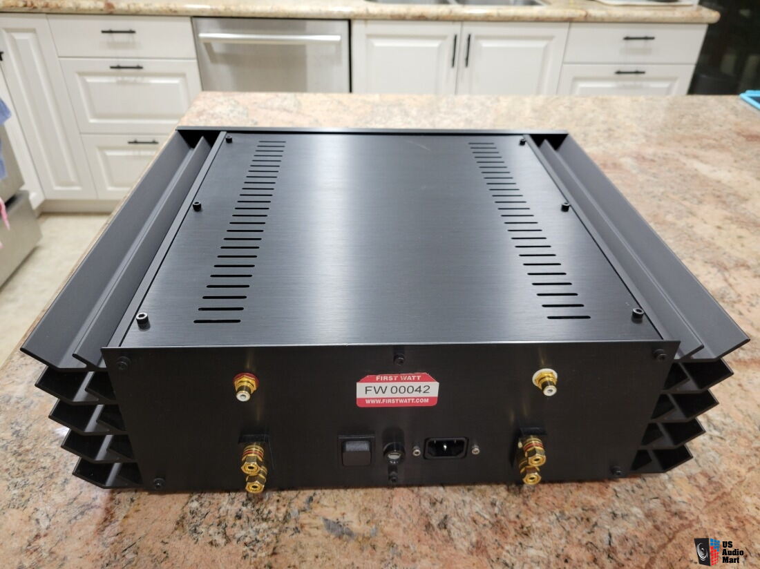 Pass Labs First Watt M2 Amplifier Black Photo #3536451 - US Audio Mart