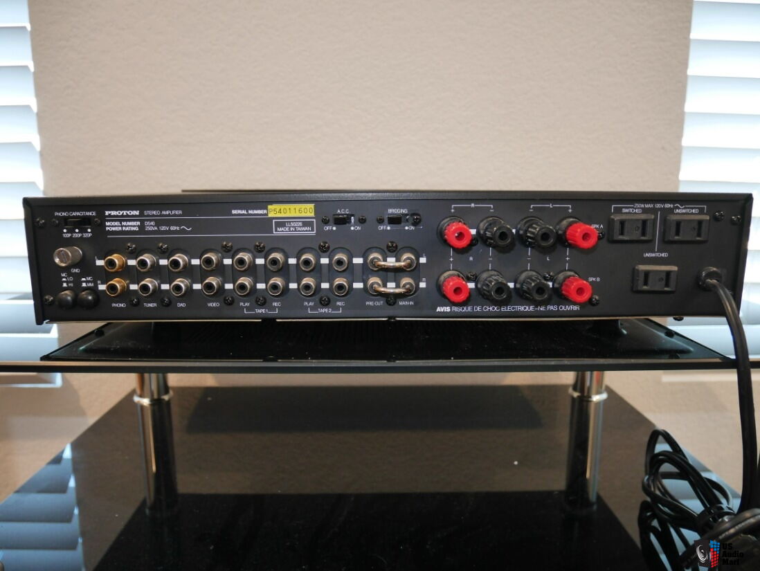 Proton D540 Integrated Amplifier - Dynamic Power on Demand (DPD) - Very ...