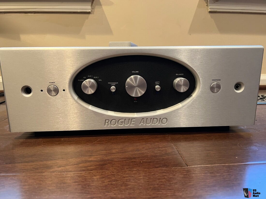 Rogue Pharaoh hybrid integrated amplifier used Photo #3558271 - US ...