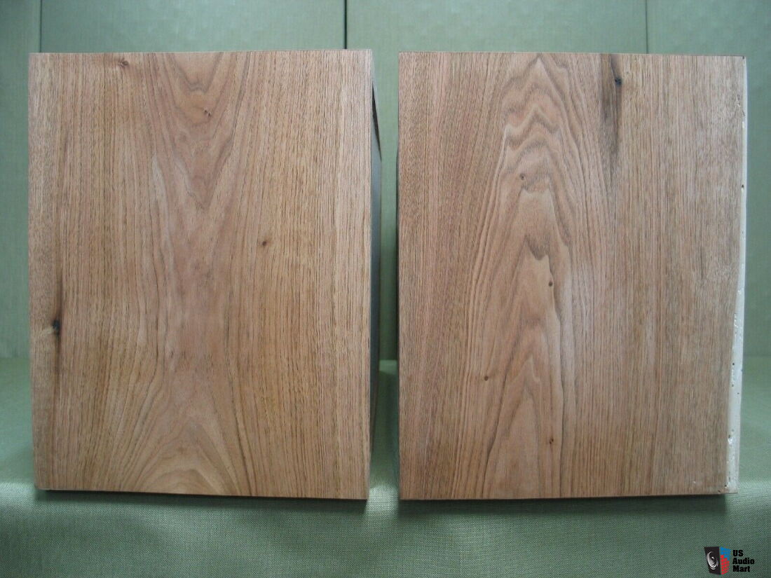 Large Advents Solid Butternut/White Walnut Cabinets Photo #3560263 ...