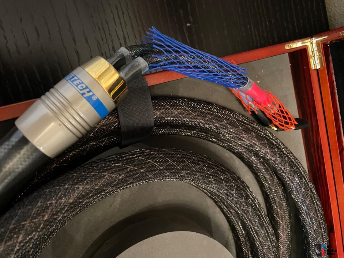 Neotech NES-1002 Speaker Cables 2.5-meter Pair Spades Ends UPOCC Silver ...