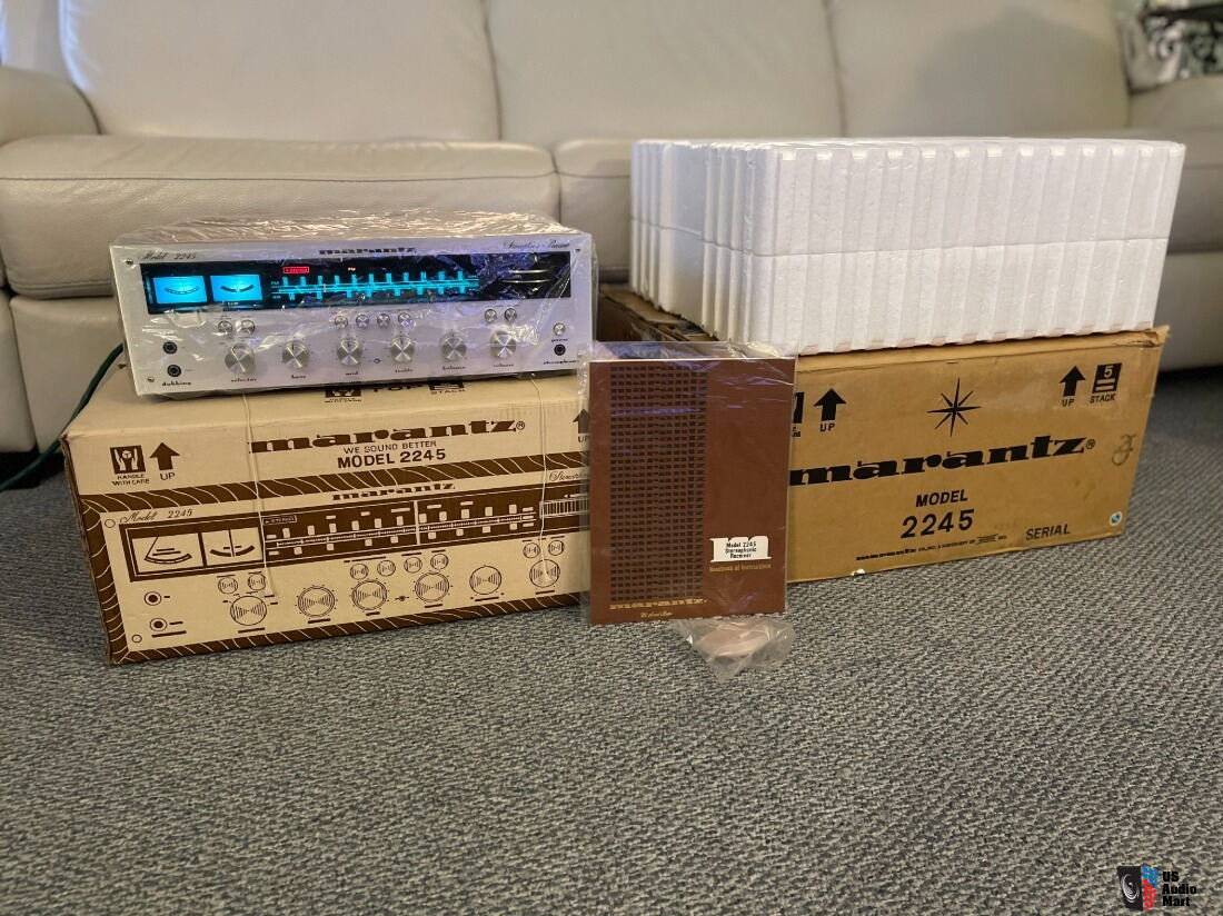 BRAND NEW OLD STOCK ** Vintage Marantz Model 2245 AM/FM Stereo Receiver ...