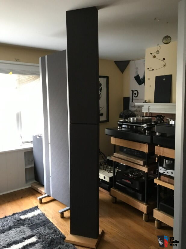 Magnepan Magneplanar 20.7 speakers with Mye stands in silver Photo ...