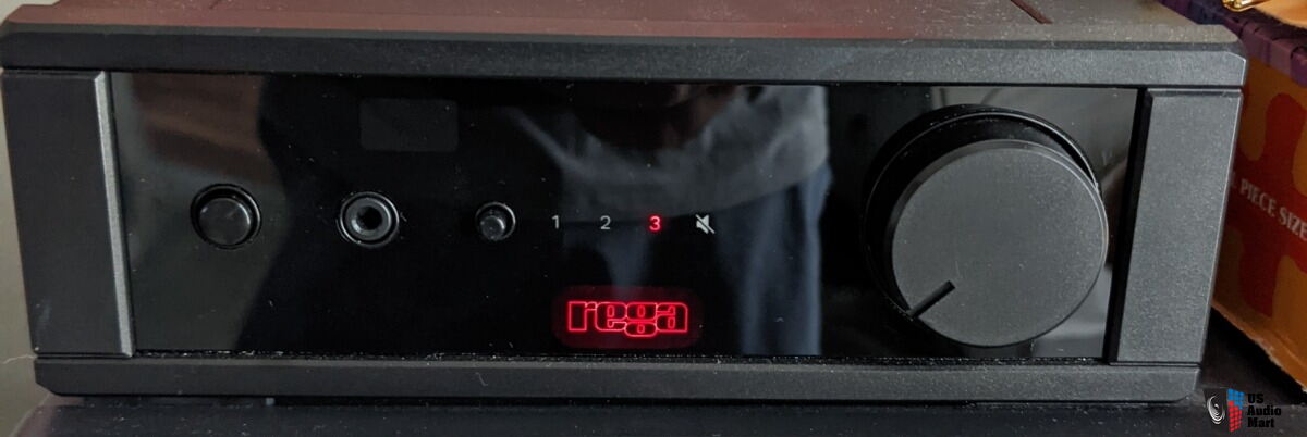 Rega Io For Sale - US Audio Mart