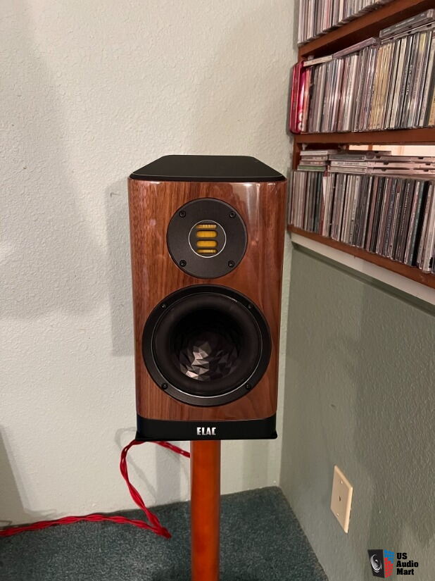 Elac Vela BS403 Walnut Finish Photo #3597870 - US Audio Mart