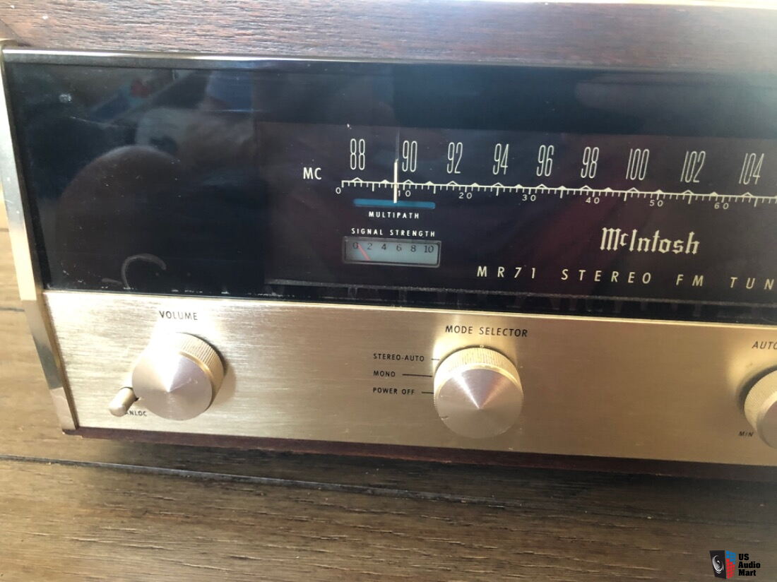 McIntosh MR 71 Classic Tube tuner w/ cabinet Photo #3608279 - US Audio Mart