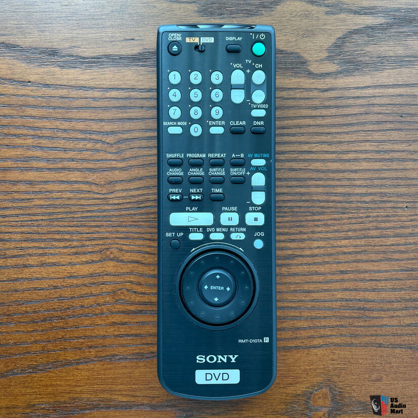 Sony DVP-S7700 DVD/CD player and transport Photo #3613644 - UK Audio Mart