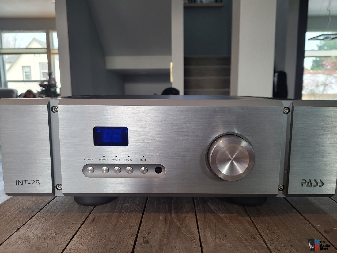 Pass Labs INT-25 Integrated Class A Amplifier - SALE PENDING Photo ...