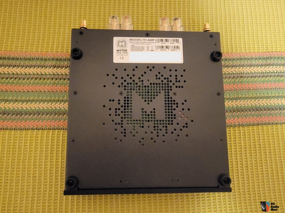 Mytek Brooklyn Amp - FREE shipping Photo #3620411 - US Audio Mart