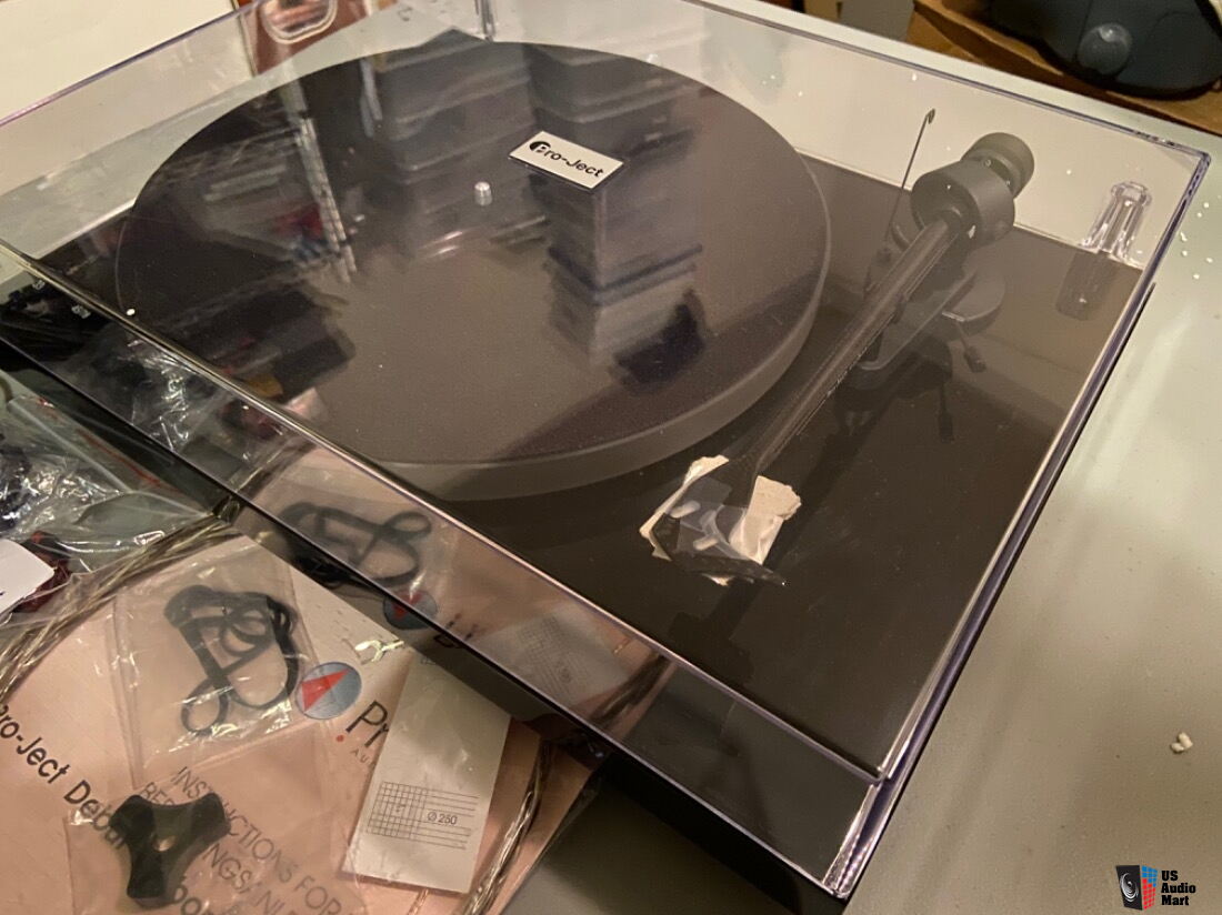 Pro-ject Carbon Esprit SB turntable Photo #3621032 - US Audio Mart
