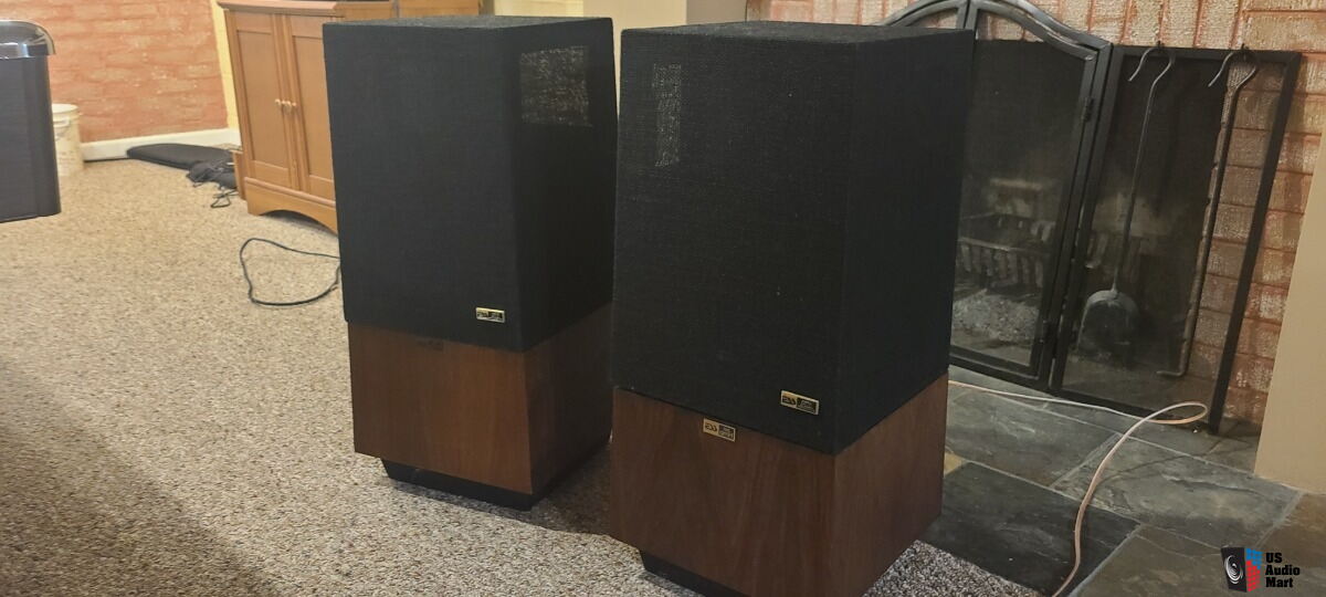 Ess Amt1 speakers. With ESS pre amp! Photo #3634594 - US Audio Mart