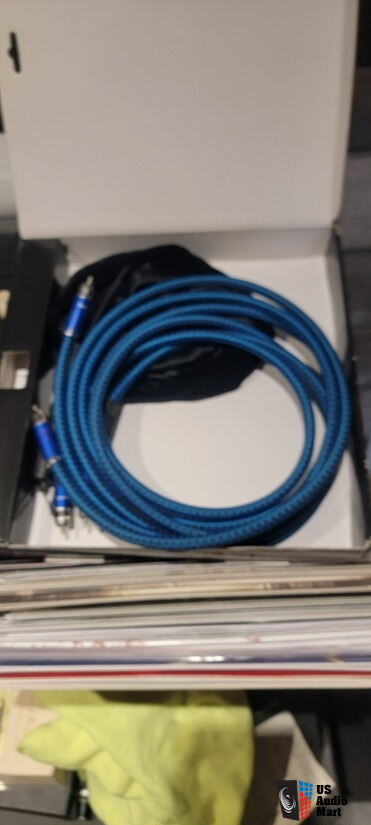 Audioquest Sky RCA Cables; 2m Pair Interconnects; 72v DBS1 Photo ...