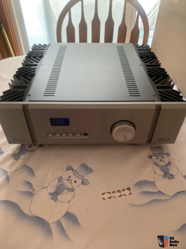 Pass Labs INT 25 Class A Integrated Amp Photo #3670684 - US Audio Mart