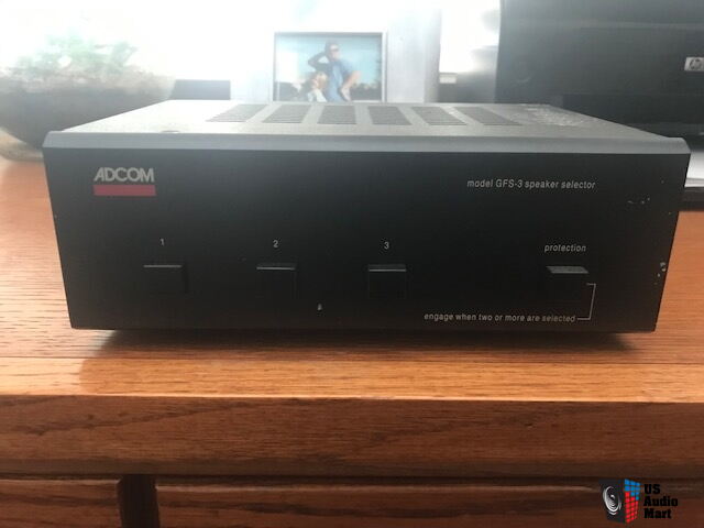 Adcom GFS 3-Speaker Selector Photo #3675328 - US Audio Mart