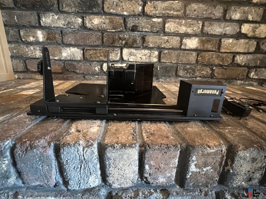Panamorph UH480 Anamorphic Lens with ATH2 Motorized sled and plate $800 ...