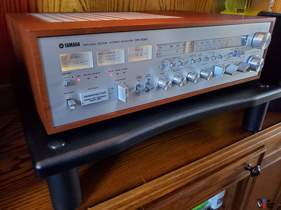 Yamaha CR-2020 Natural Sound Stereo Receiver Photo #3681623 - US Audio Mart