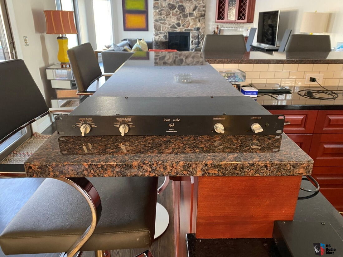Forte Audio Model 2 Dealer Ad - US Audio Mart