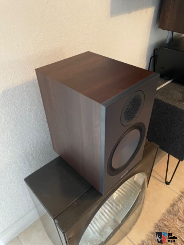 Monitor Audio Bronze 100 Pair (Like New) Photo #3702624 - US Audio Mart