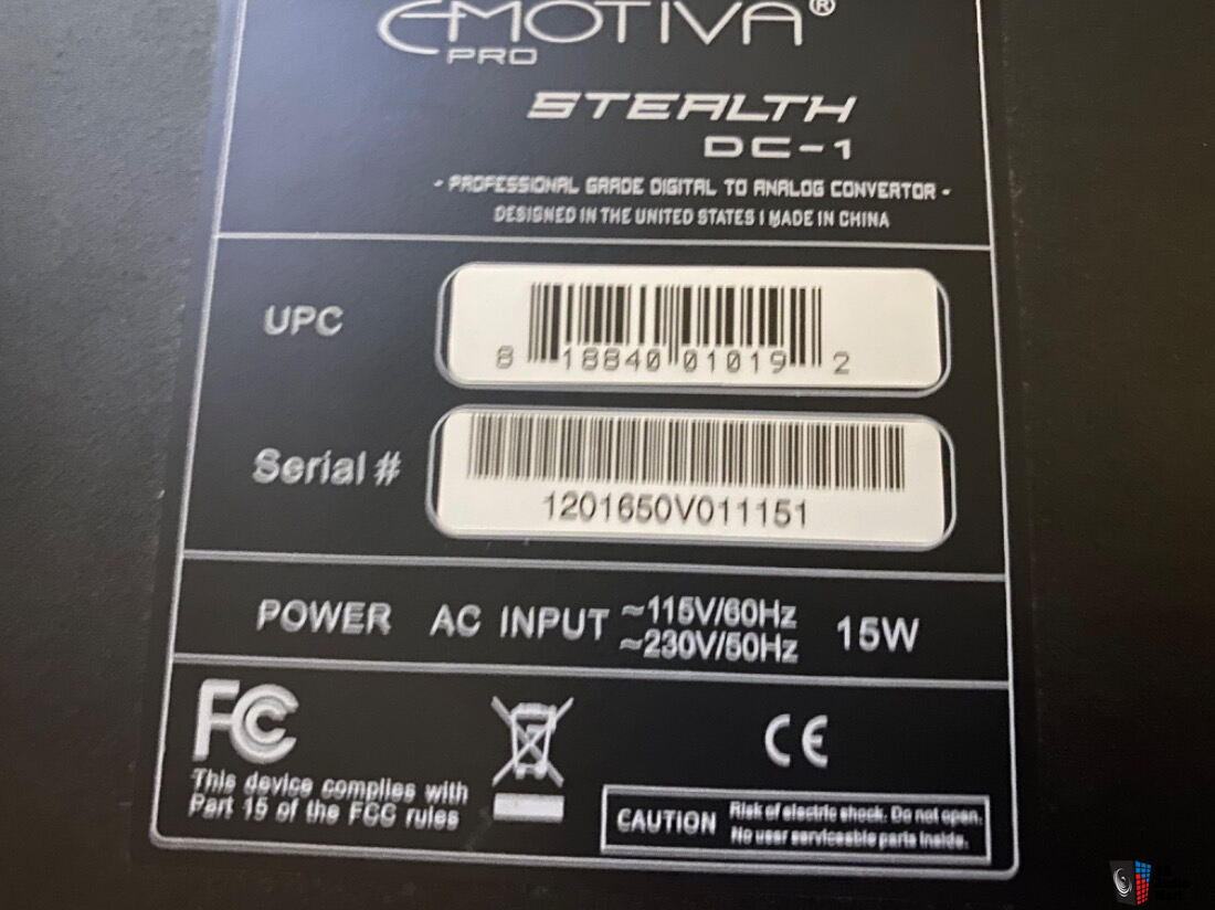 Emotiva Pro Stealth DC-1 24/192 Balanced Professional DAC Photo ...