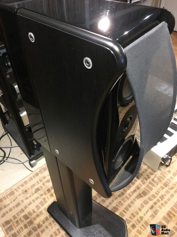 Revel Ultima Gem Stand Mount Loudspeakers w/ Matching Stands Photo ...