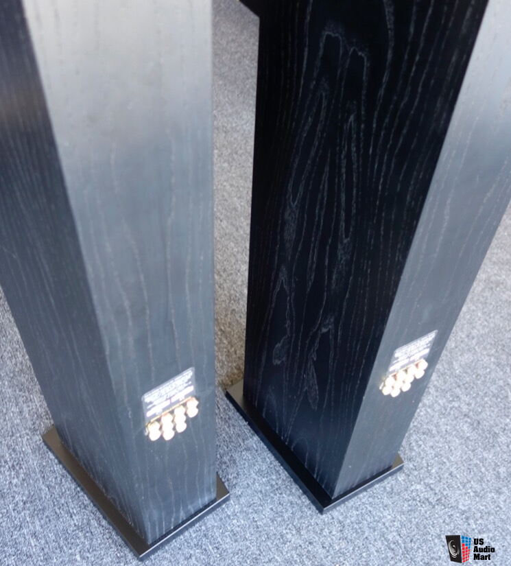 Linn Ninka Floor standing Loudspeaker - Black Ash finish Photo #3762020 ...