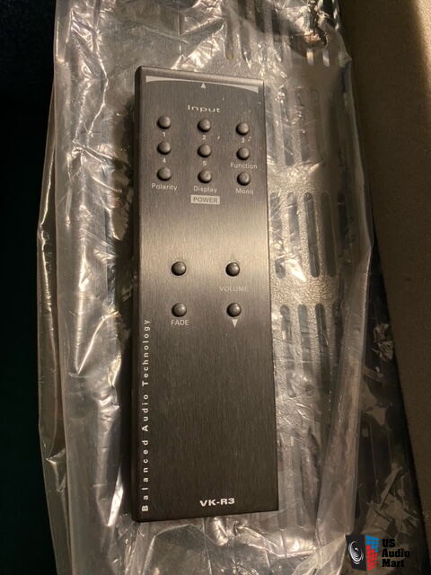 Balanced Audio Technology (BAT) VK-3iX SE Preamp Photo #3762261 - UK ...