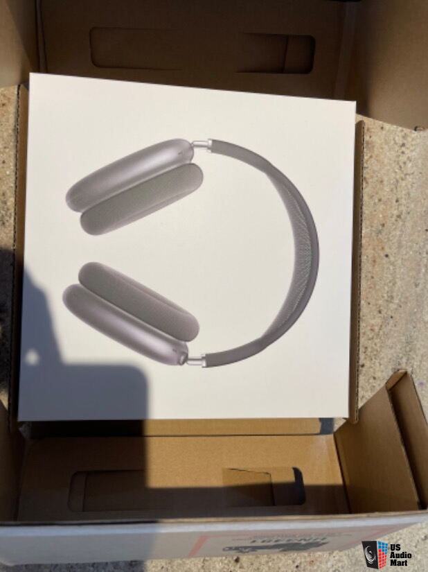 Apple Airpod Max with charging stand For Sale - US Audio Mart