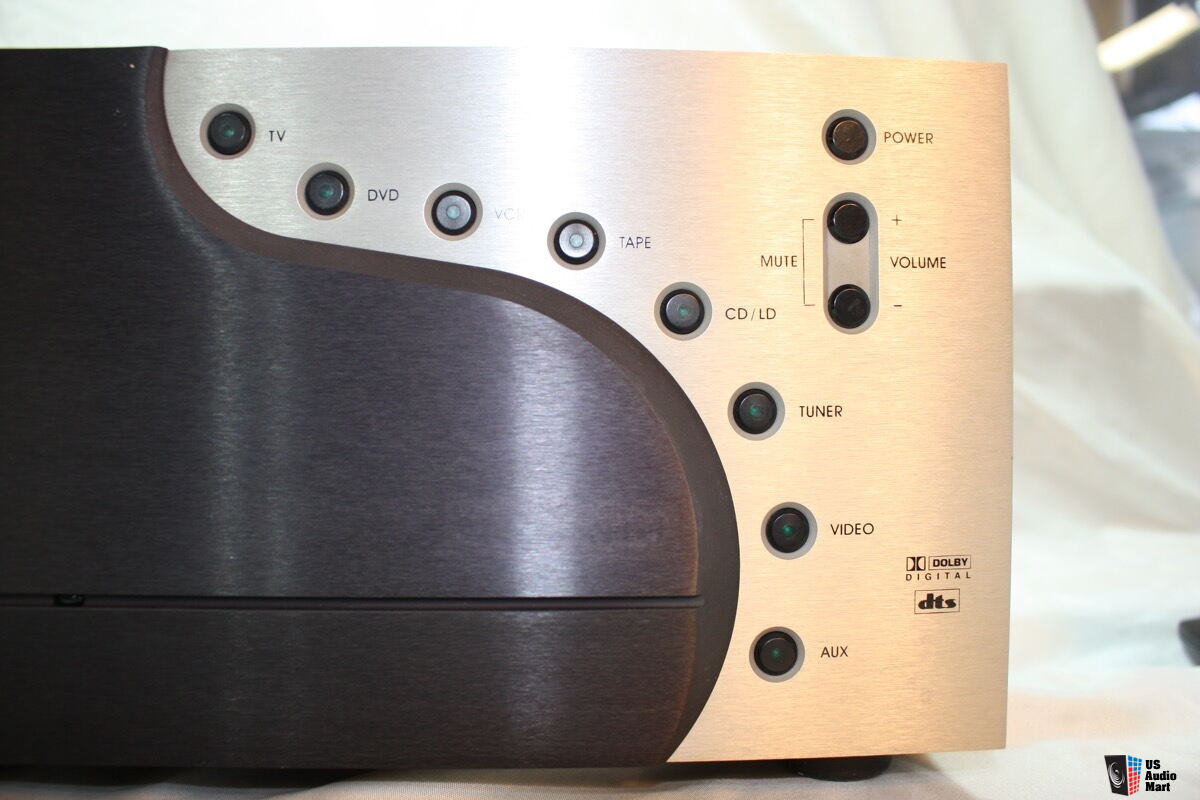 Aragon Mondial Soundstage preamp/processor Photo #3785006 - US Audio Mart