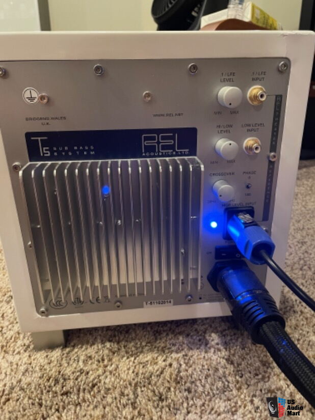 REL T5 Subwoofer White Photo #3788301 - US Audio Mart