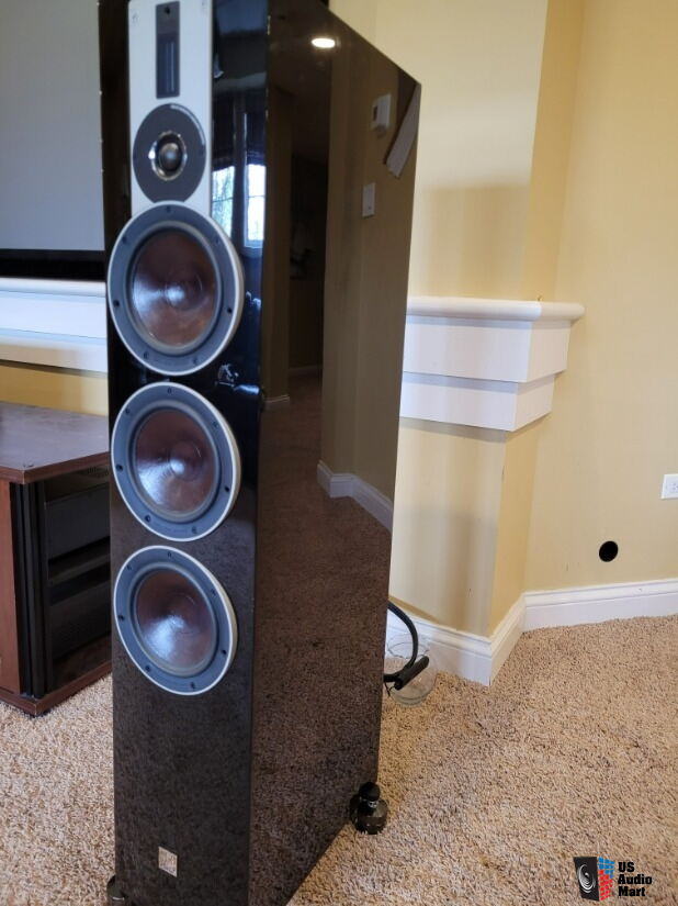 DALI Rubicon 8 Speakers High Gloss Black Photo #3790512 - US Audio Mart