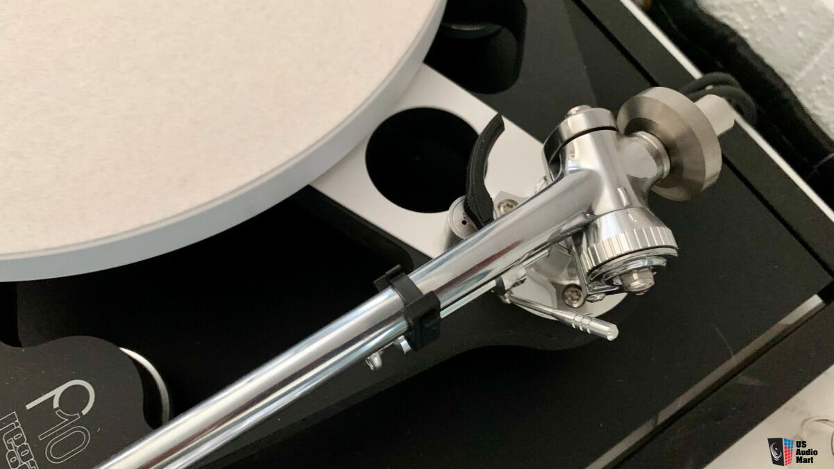 PENDING SALE: Rega P10 Turntable - Complete with Box/Packaging/Manual ...