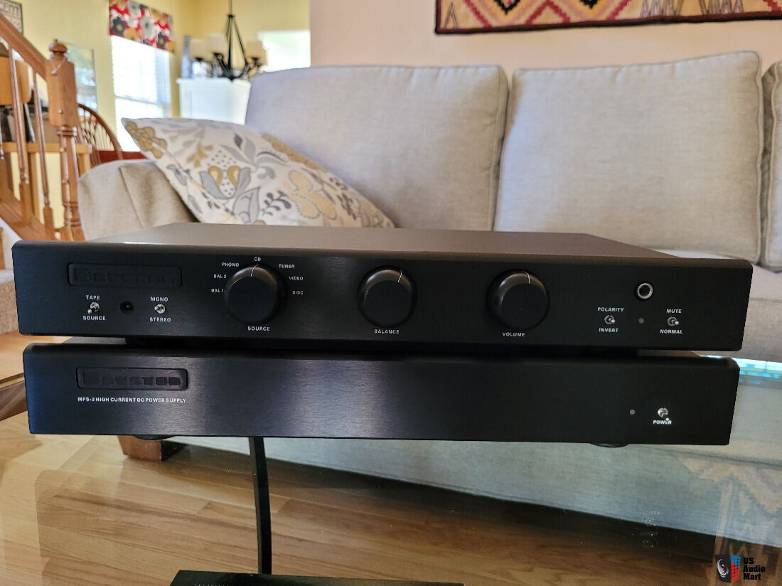 Bryston BP-26 Preamp w/ MM Phono + MPS-2 Power Supply, 17" Black ...