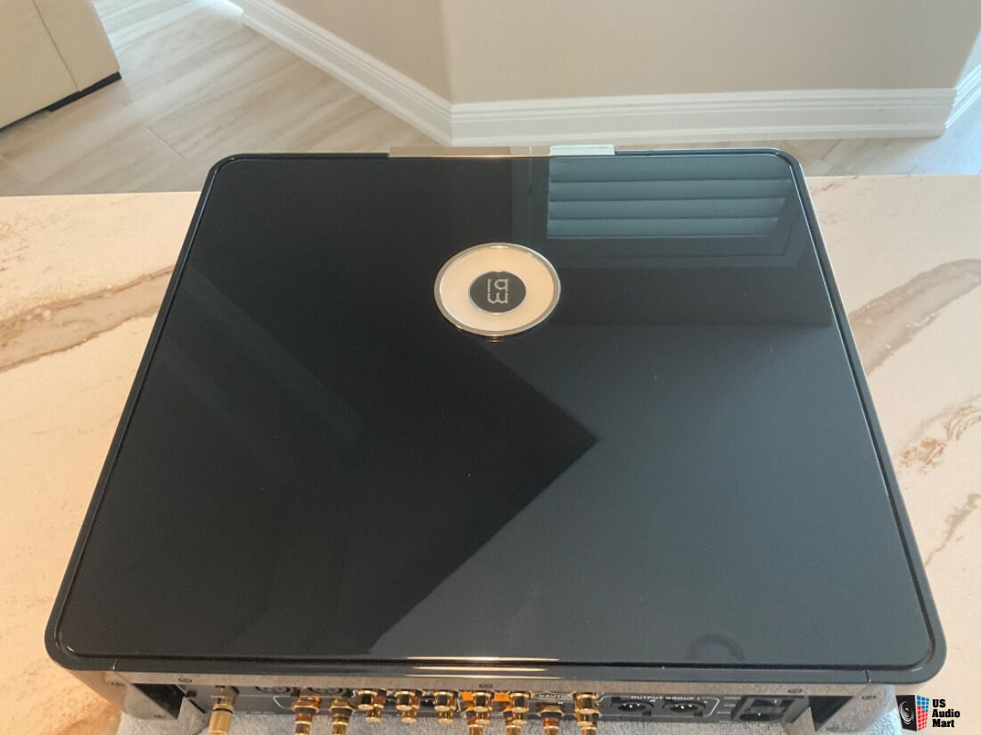 MBL N11 preamp Photo #3794966 - US Audio Mart