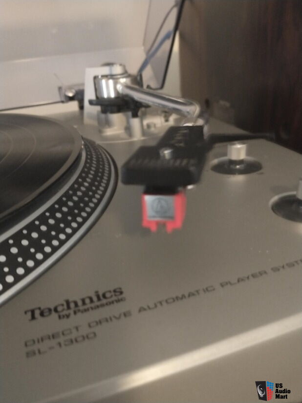 Technics SL-1300 Mk1 turntable with Audio Technica cartridge AT-70 and ...