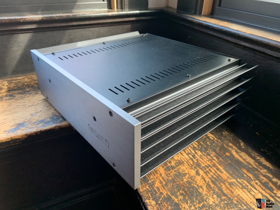 First Watt F7 from Nelson Watt and Pass Labs Photo #3799469 - UK Audio Mart