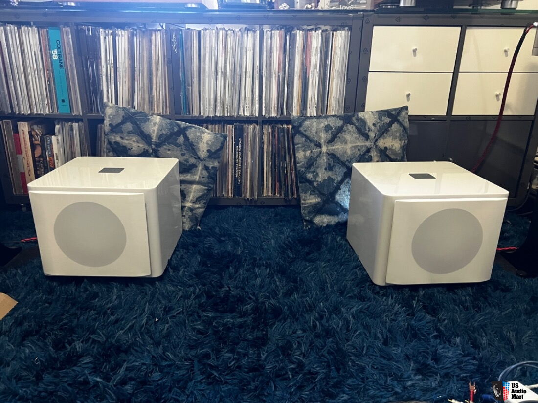 Pair of REL T7X pair in White. Final Price Drop. Pick up only (Pending ...