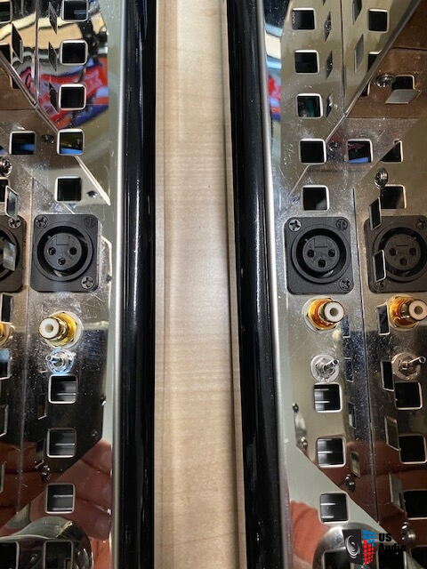 Audio Mirror MonoBlocks 45W Set: Latest Specs in Excellent Condition ...