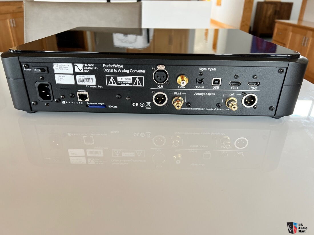 PS Audio PerfectWave DirectStream DSD DAC with Bridge 2 Network Card ...