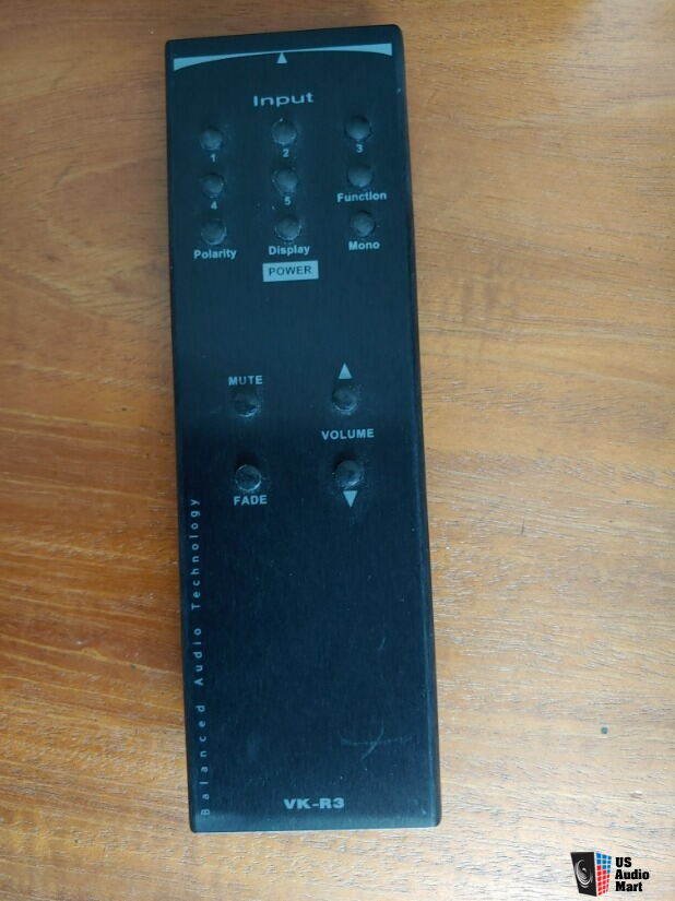 Balanced Audio Technology (BAT) VK-40 SS preamp Photo #3847272 - US ...