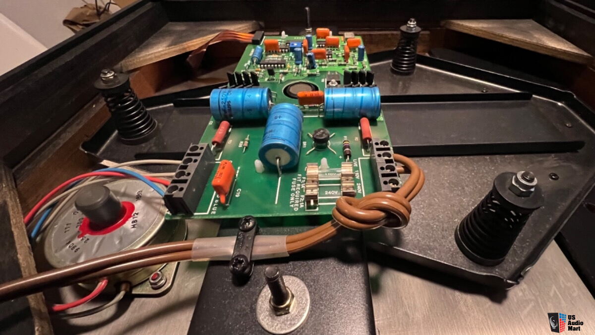 Linn Sondek LP12 (Afromosia) with Linn Ittok V II,Cirkus Bearing/Sub ...