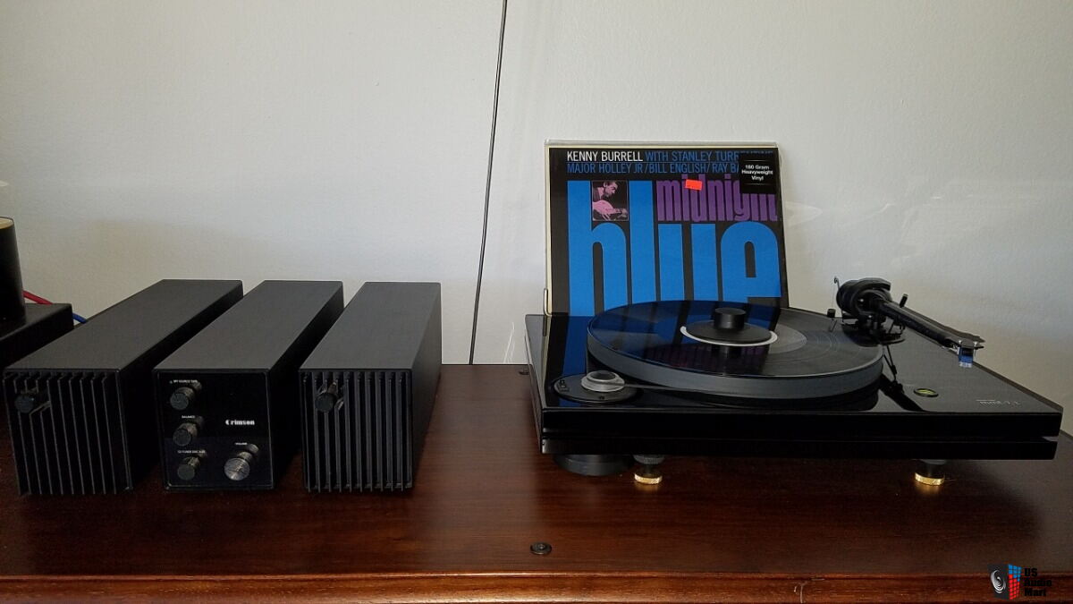 Crimson Electronics 610c and matching 630d monoblocks Photo #3857564 ...