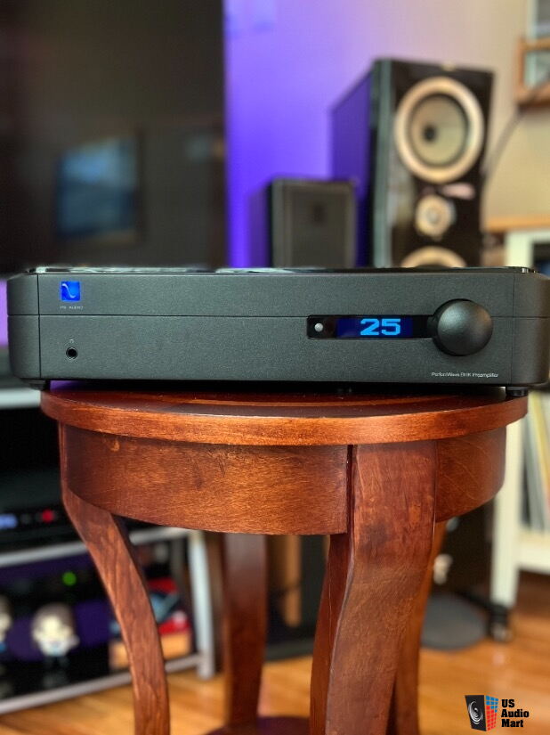 PS Audio BHK Signature Preamplifier Photo #3864238 - US Audio Mart