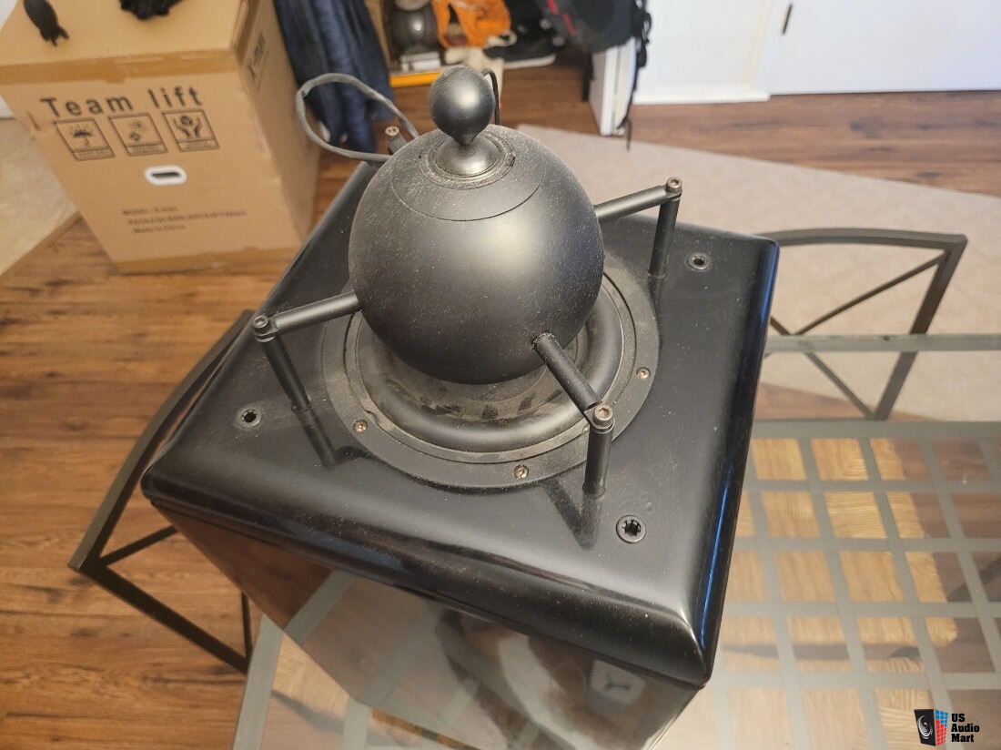 Morrison Audio Model 19.1 Omnidirectional loudspeakers with Model 29 ...