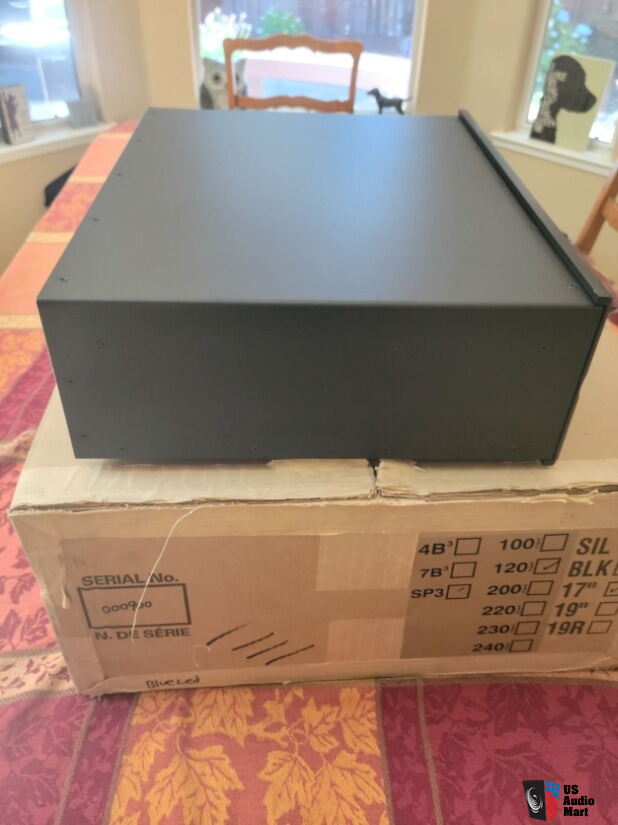 Bryston SP3 Surround Processor - Black With Blue LED Display - Stunning ...