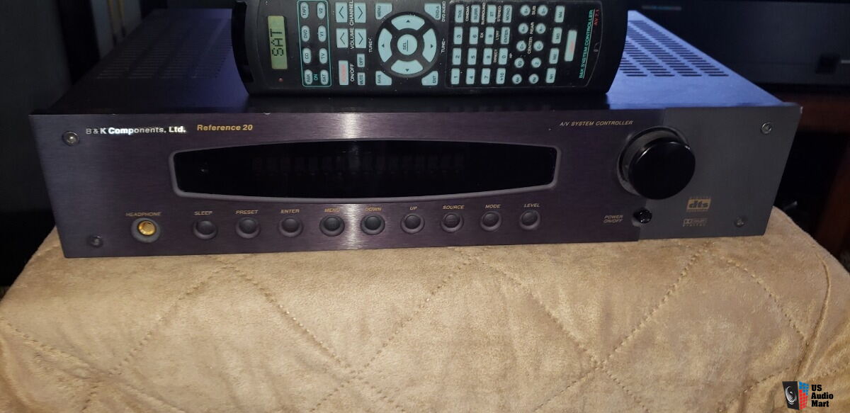 Bk reference 20 preamp Photo #3875955 - US Audio Mart